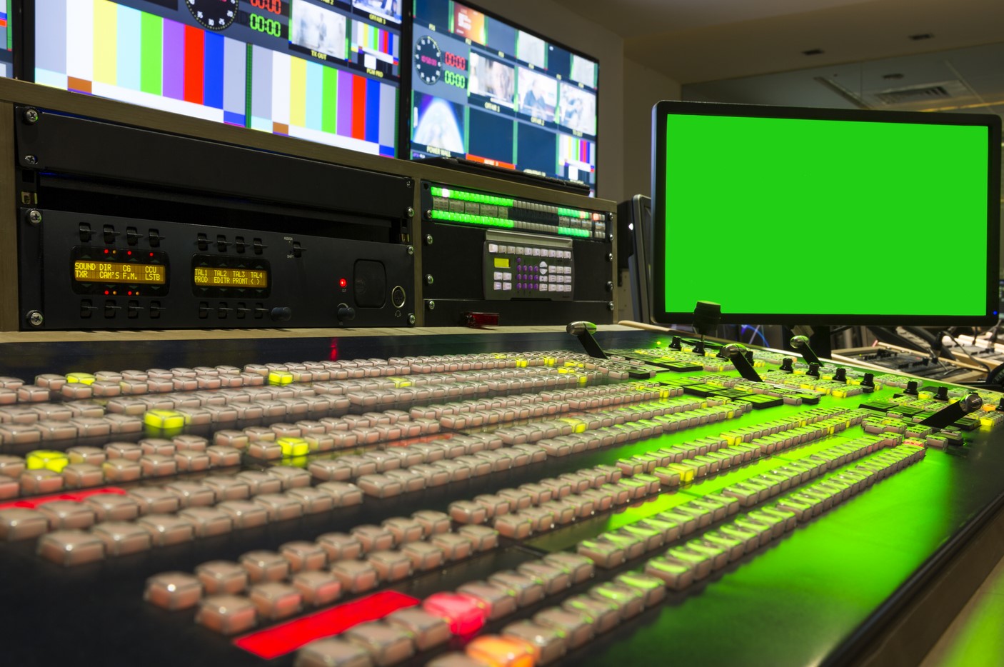 LIVESTREAM VIDEOS – Videographer Production Services in NYC – (718)753-9675